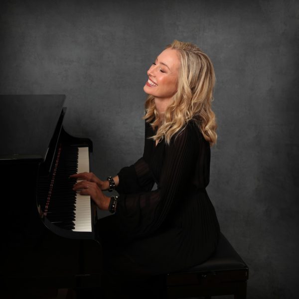 Catherine Fearns – Catherine Fearns